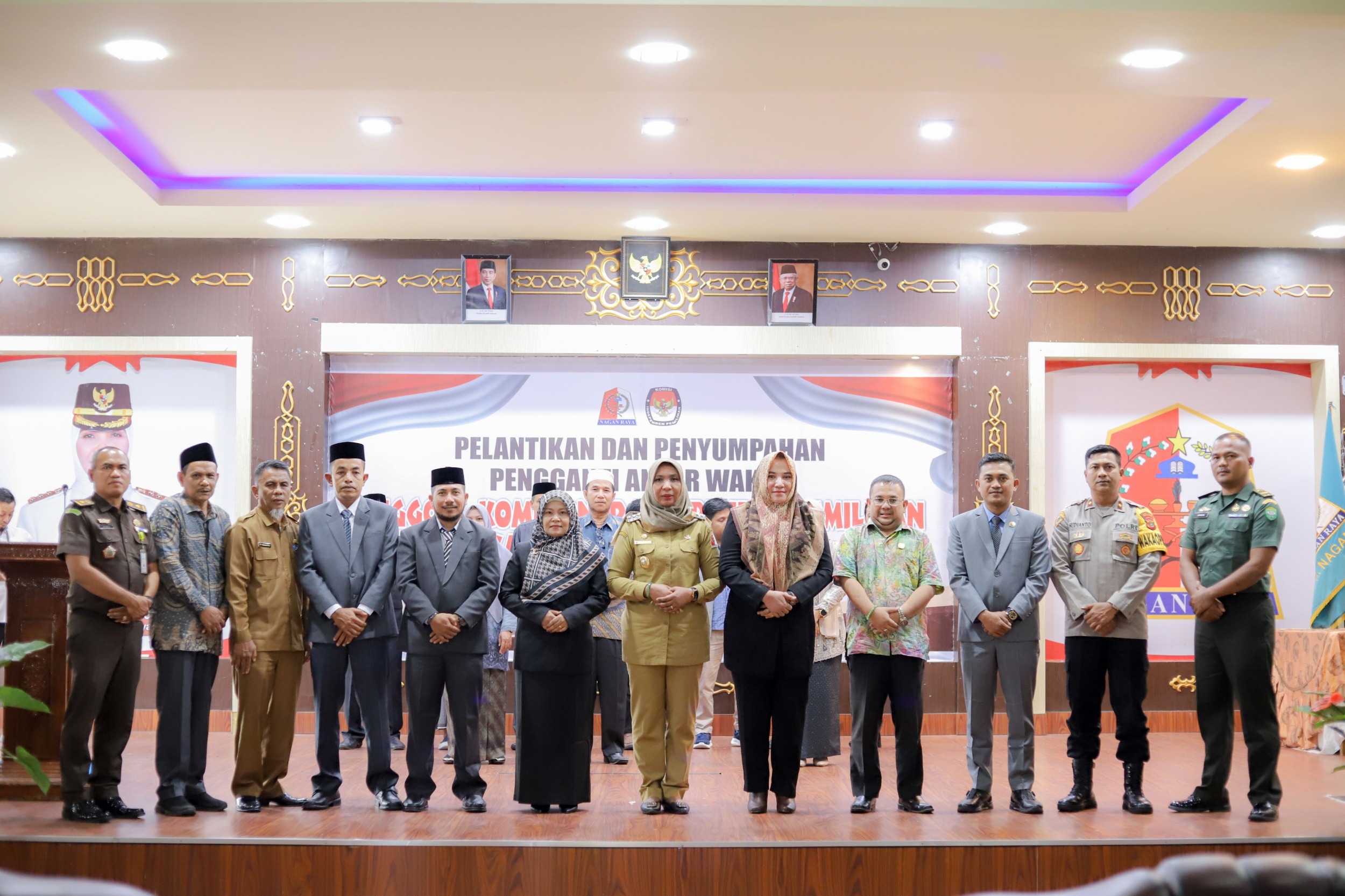 Pada kesempatan itu, Pj Bupati Fitriany mengucapkan selamat kepada para anggota KIP yang baru ...